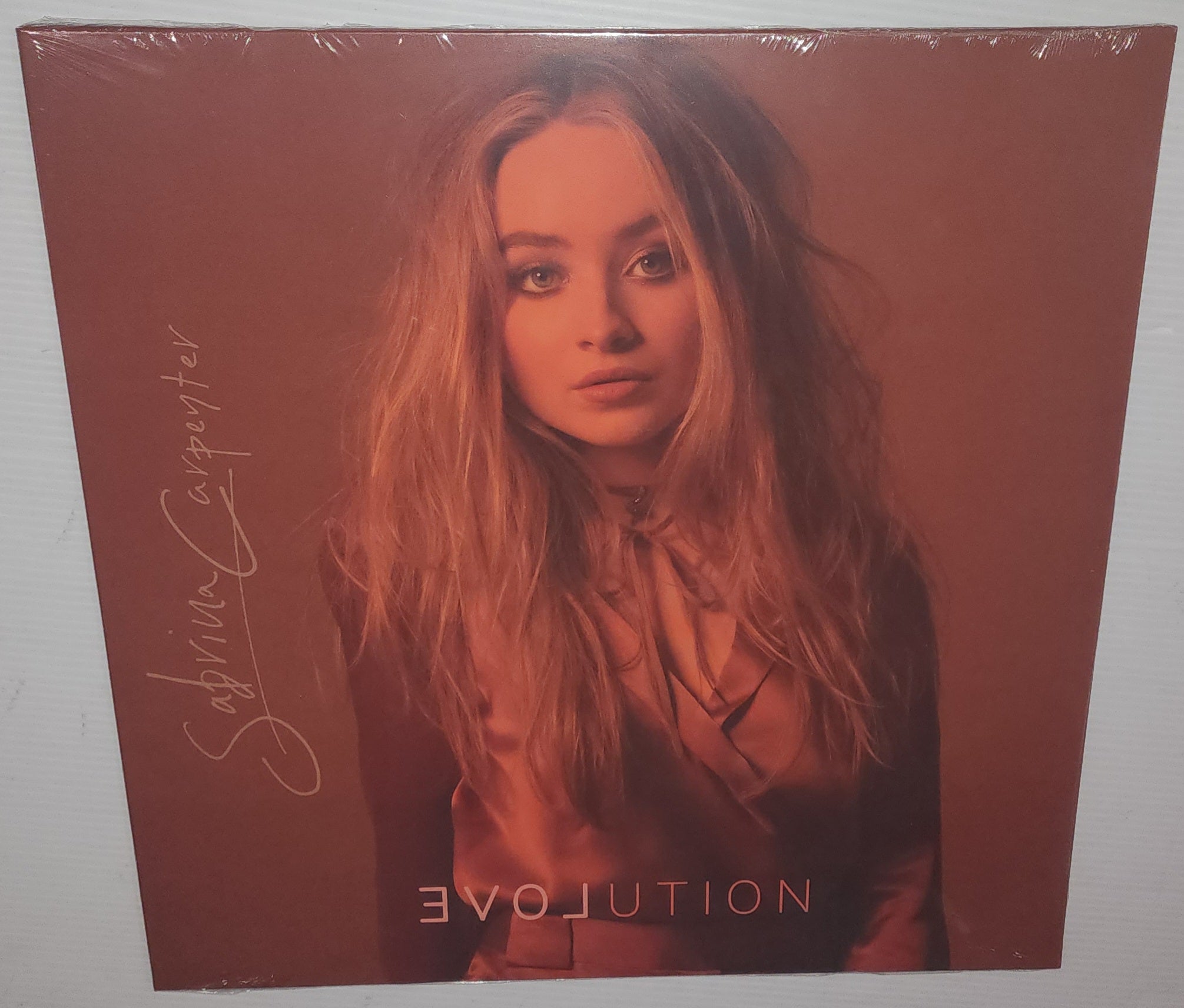 Sabrina Carpenter EVOLution 2024 Reissue Vinyl LP Urban World Sabrina Carpenter EVOLution 2024 Reissue Vinyl LP Urban World